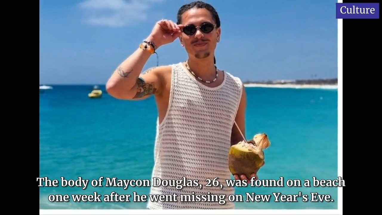 Age of Golden Globes 2026 host Nikki Glaser plus a look at her ...