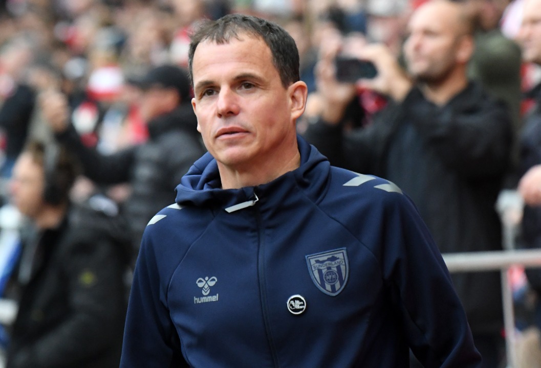 Sunderland team news explained as Régis Le Bris makes major changes