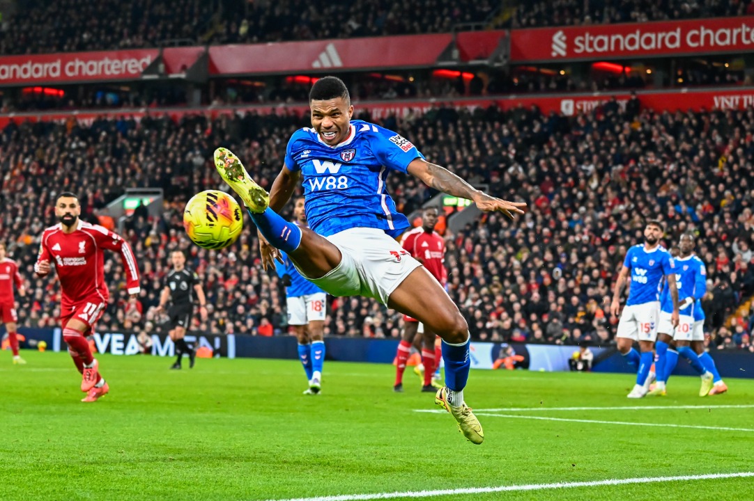 Team news explained as Sunderland suffer injury setback for Man City